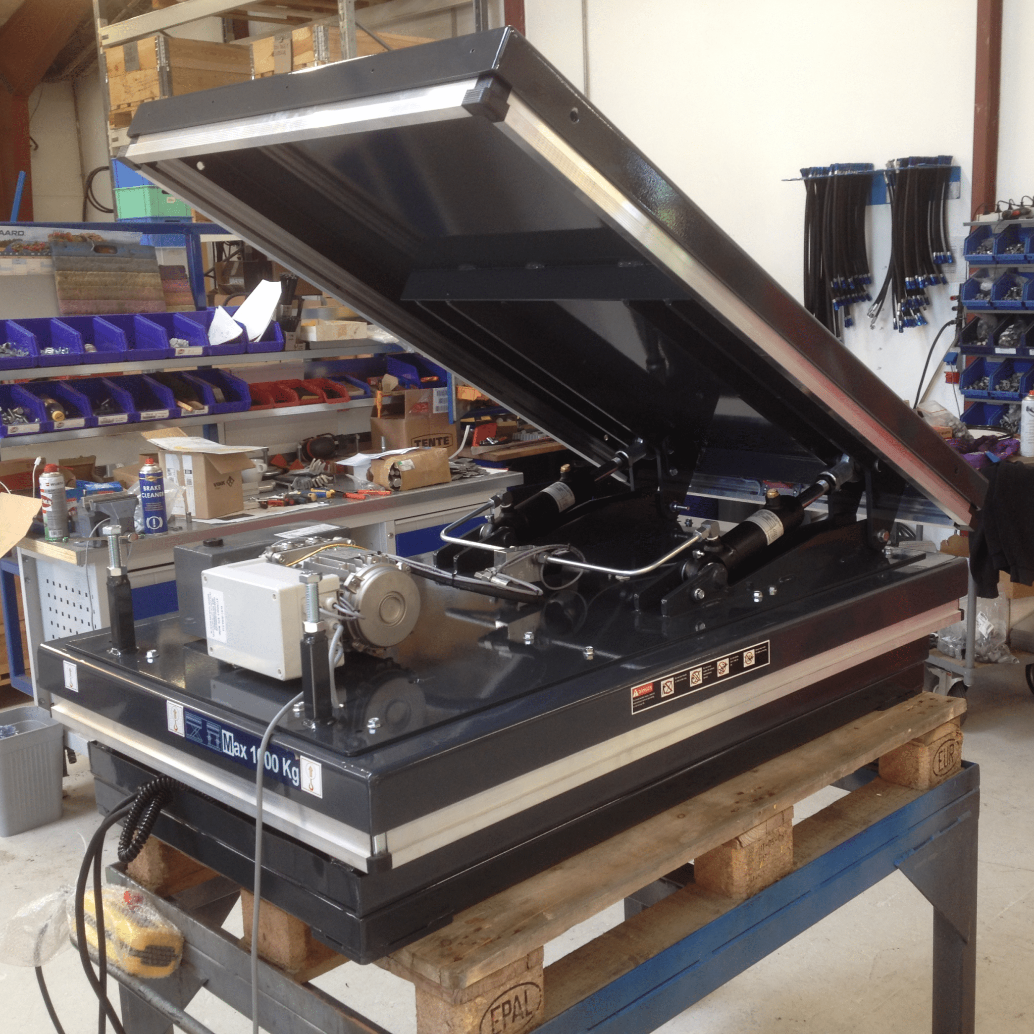 Tilt table top 45 degrees – JEMA LIFT